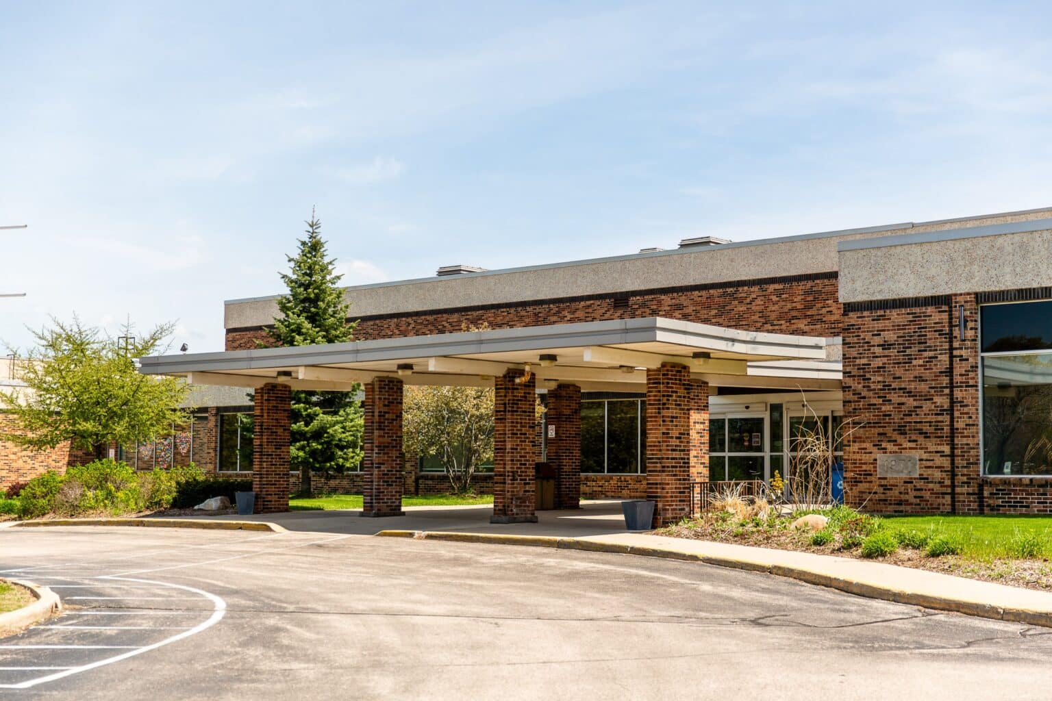 West Suburban YMCA | YMCA of Greater Waukesha County